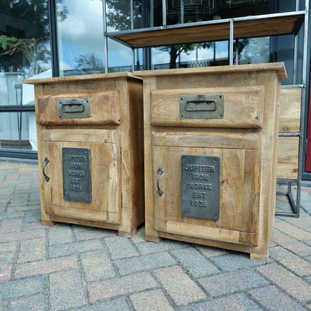 Factory nachtkastje Jupiter – Mahieu Wonen